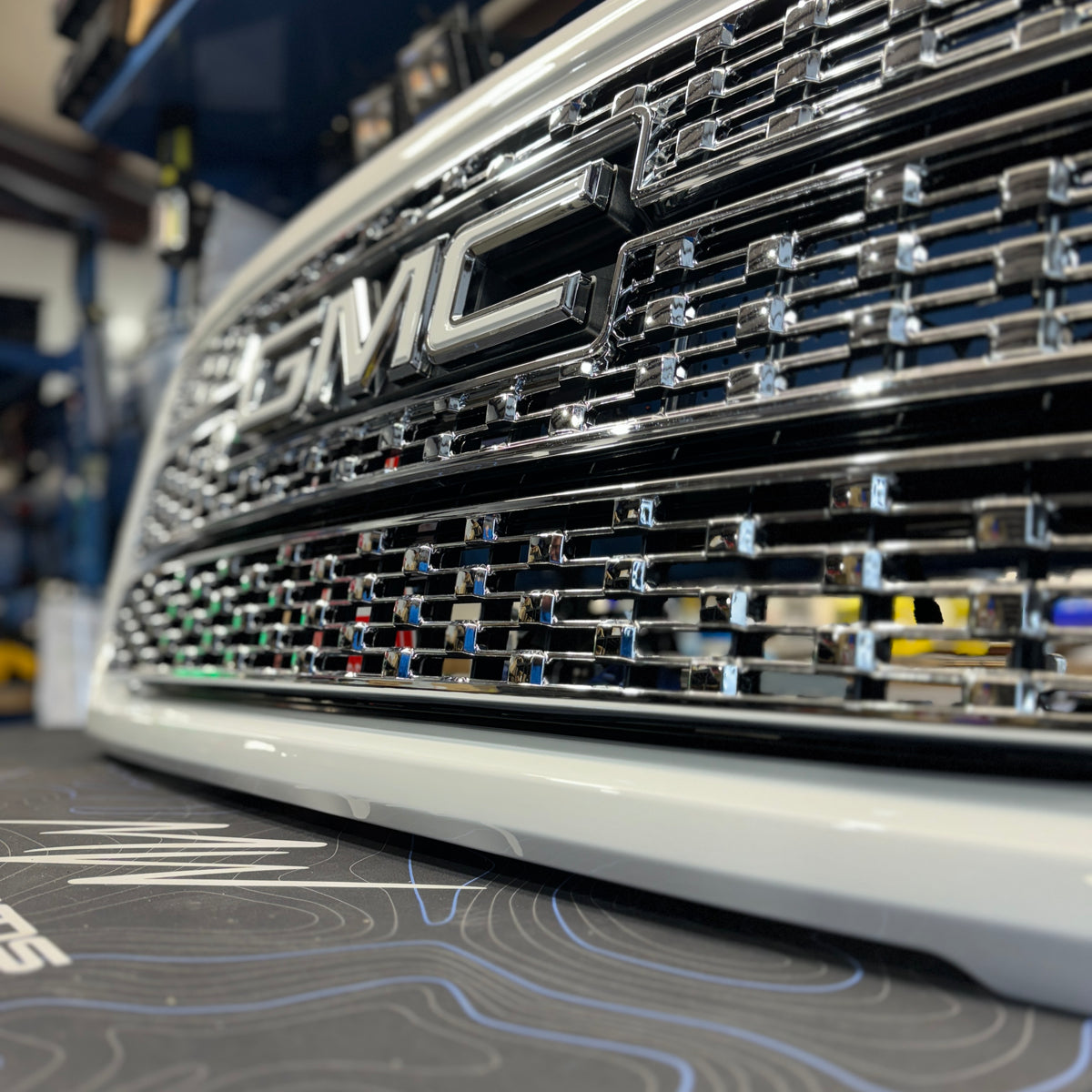 2015 - 19 GMC SIERRA 2500 FRONT GRILLE – MwCustoms Inc.